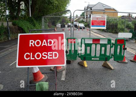 Maidenhead, UK. 29th May, 2024. South East Water closed St Mark's Road ...