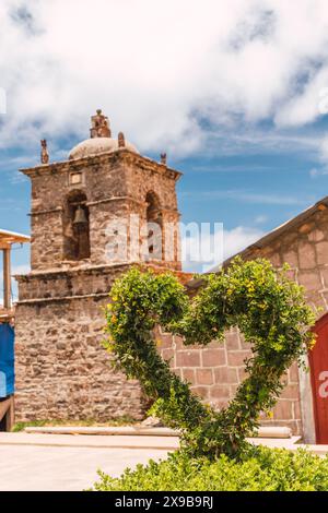 Puno is a city by de Titicaca lake in Peru Stock Photo - Alamy