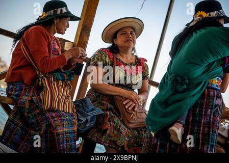 Mayan people waiting in the dock for a boat to arrive, San Marcos La ...