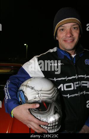 singer Yahir with the car drags with a classic orange Doge in ...