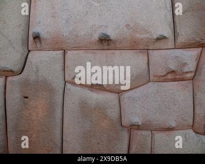Inca stone work showing stones of various angles Stock Photo - Alamy