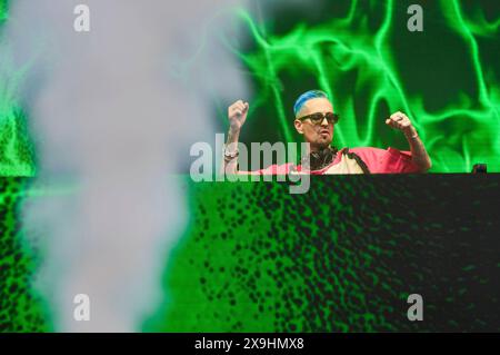 Robin Schulz live bei der N-Joy Starshow 2024 auf der Expo Plaza ...