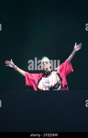 Robin Schulz live bei der N-Joy Starshow 2024 auf der Expo Plaza ...