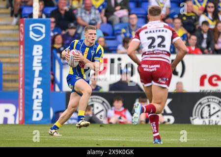 Jake Thewlis of Warrington Wolves in the pregame warmup session during ...