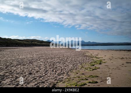 BIG SAND BEACH GAIRLOCH SCOTLAND THE SANDY BEACH IN SUMMER Stock Photo ...