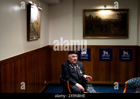 Normandy veteran Richard Aldred, 99, from Cornwall, who served as a ...