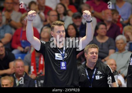 Jubel bei Filip Jicha (Trainer THW Kiel) , GER, MT Melsungen - THW Kiel ...
