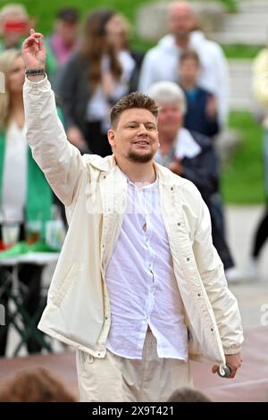 ZDF - Fernsehgarten. Rapper H1 Heinz während der ZDF ...