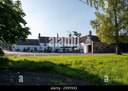 Rose & Crown pub, Wick, Bristol, UK Stock Photo - Alamy