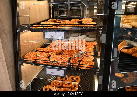 Lidl Bakery section – Gwynedd, Wales, UK – 08 May 2024 Stock Photo - Alamy