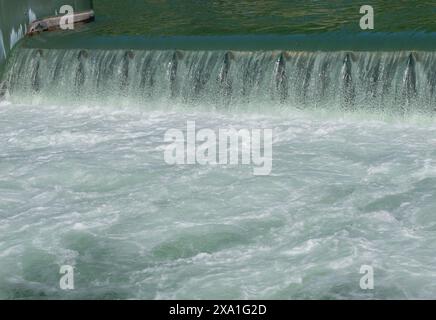 Dam with movable bulkheads on the Brembo river Stock Photo - Alamy
