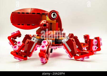 These Legos are all underwater themed and feature an underwater sub and ...