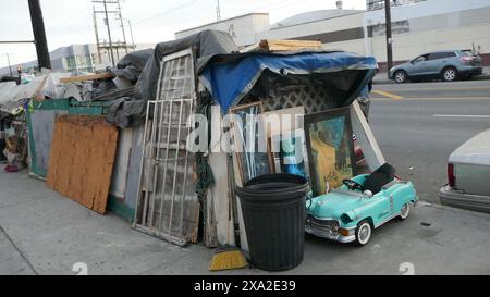 Los Angeles, California, USA 2ndJune 2024 Homeless Tents/Camps on ...