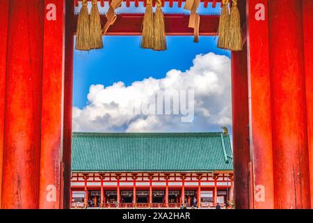 Colorful Red Entrance Gate Otenmon Heian Shinto Shrine Kyoto Jap Stock ...