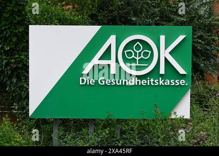 Unter dem Namen Allgemeine Ortskrankenkasse - kurz AOK, bestehen ...