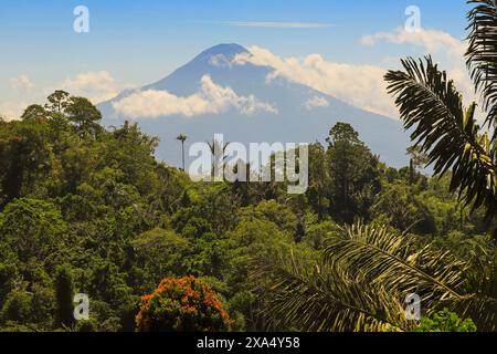 Mount Soputan, an active 1785m stratovolcano that can produce ...