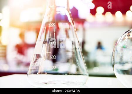 Laboratory glass flasks with volume scale Stock Photo - Alamy