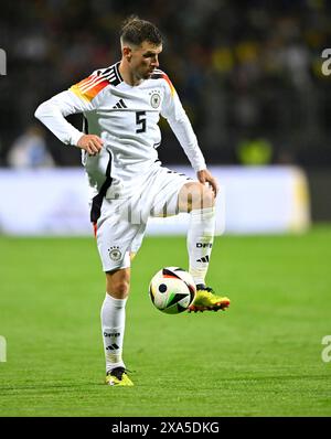 Pascal Groß (Deutschland, #05) am Ball, GER, Deutschland vs ...
