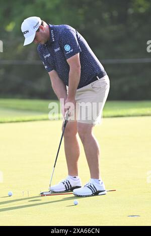 Sepp Straka on the 4th during day one of the 2023 BMW PGA Championship ...