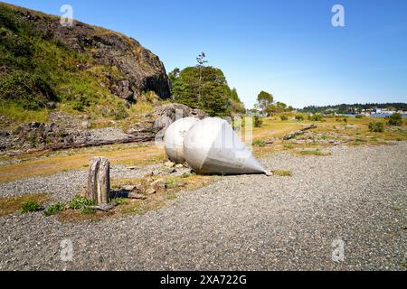 Floating devices from WW2 for steel mesh anti-torpedo and anti ...