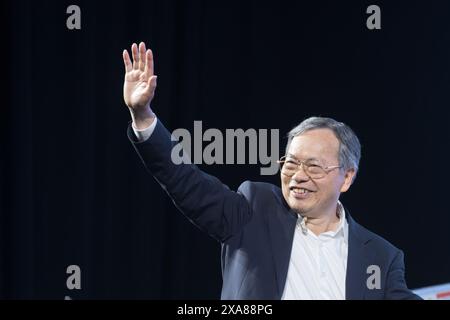 Charles Liang ,Supermicro founder and CEO delivers keynote speech in ...