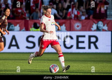 Toronto, Canada. 04th June, 2024. Scarlett Camberos #10 of Mexico in ...