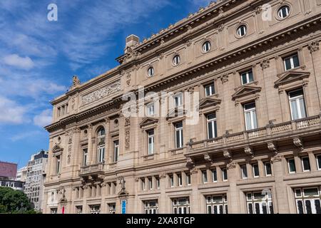 The side view of the Teatro Colon opera house in Buenos Aires ...