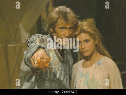 HELEN SLATER, HART BOCHNER, SUPERGIRL, 1984 Stock Photo - Alamy