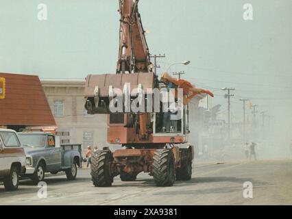 HELEN SLATER, HART BOCHNER, SUPERGIRL, 1984 Stock Photo - Alamy