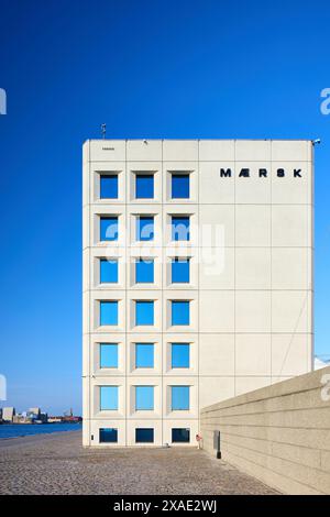 Maersk headquarters at Esplanaden, original section designed by Ole ...