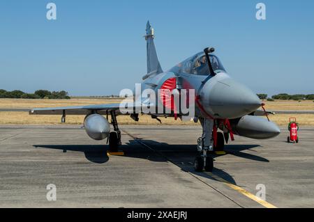 Mirage 2000 delta wing fighter plane Stock Photo - Alamy
