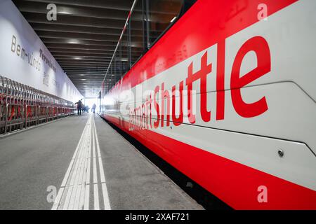 Shuttle train from Täsch to the car-free resort of Zermatt in the Swiss ...
