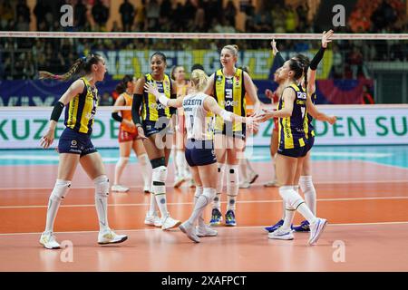 Galatasaray Daikin Istanbul players during 8th Memorial Giampaolo ...