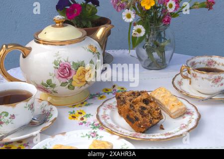 Traditional afternoon tea party hight tea Stock Photo - Alamy
