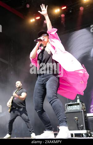 Sandra Nasic, Guano Apes, Das Fest, Karlsruhe 1998 Stock Photo - Alamy