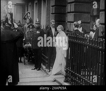 The wedding day of George VI (when Duke of York) and Elizabeth Bowes ...