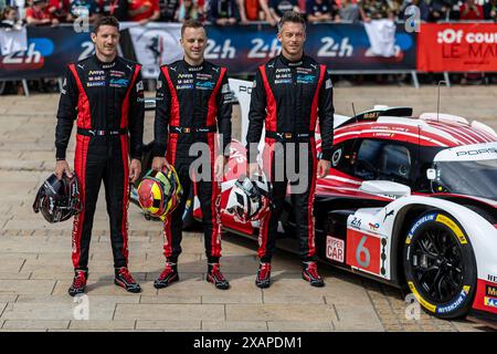 ESTRE Kevin (fra), Porsche Penske Motorsport, Porsche 963 #06, Hypercar ...