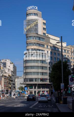 art deco Edificio Carrion from 1933, Gran Via, Madrid, Spain Stock Photo - Alamy