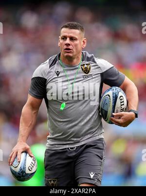 Northampton Saints defence coach Lee Radford during the warm up before ...