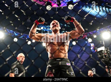 Jack Grant celebrates victory against Charlie Leary in their ...