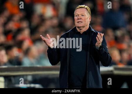 Netherlands Head Coach Ronald Koeman reacts and gestures during the ...