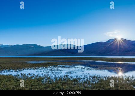 Sunrise at Tso Morir. Ladakh, India Stock Photo - Alamy
