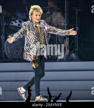 Copenhagen, Denmark. 09th June, 2023. The Dutch singer and musician ...