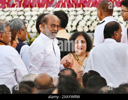 NEW DELHI, INDIA - JUNE 9: Bollywood actor Shahrukh Khan during the ...