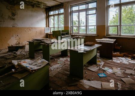 Ruined classroom in abandoned school Stock Photo - Alamy