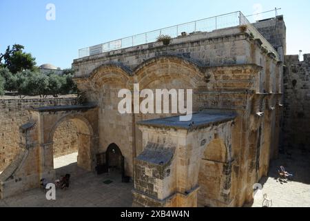 Blocked Golden Gate or Gate of Mercy from inside the Temple Mount ...