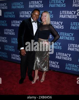 Craig Melvin and Lindsay Czarniak attend Sesame Workshop 2026 annual ...