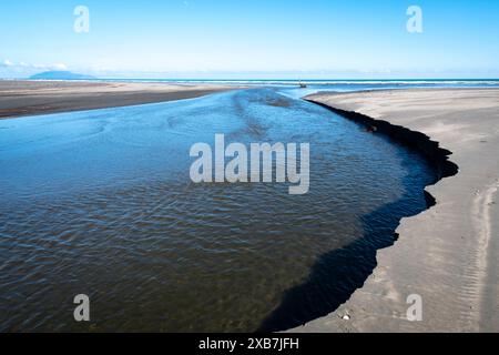 Waikawa Stream estuary, Waikawa Beach, Horowhenua, North Island, New ...