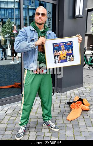 Eric Sindermann bei der Pressekonferenz zum Boxkampf Eric Sindermann vs ...