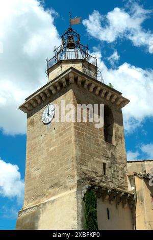 The Saint-Vincent church in Nyons in the south of France Stock Photo ...